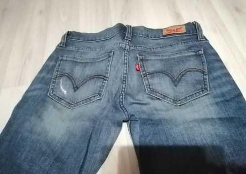 Levis