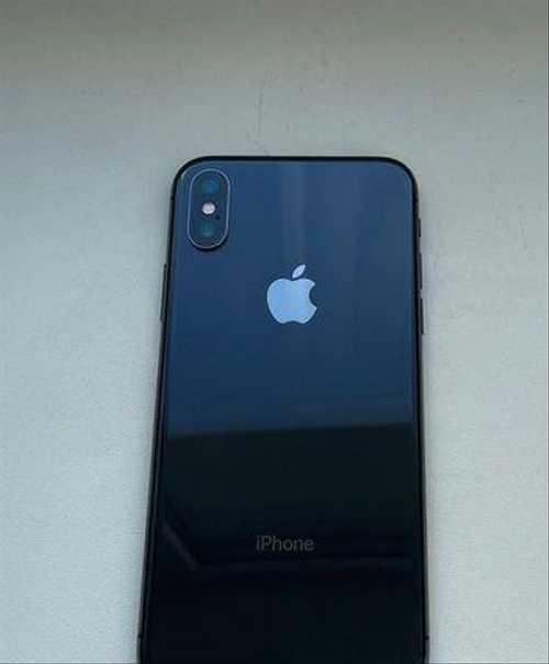 Продам i-Phone X 64
