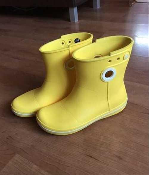 Продам сапоги crocs