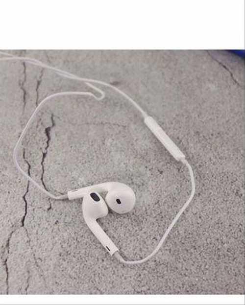 Наушники earpods лайтинг