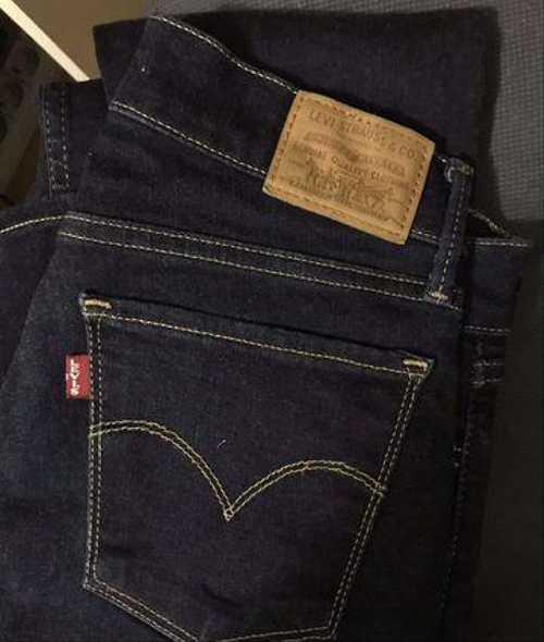 Джинсы levis 710
