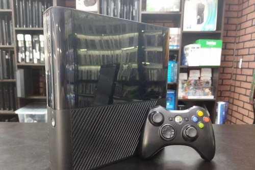Комплект игровая приставка Microsoft Xbox 360 E 25