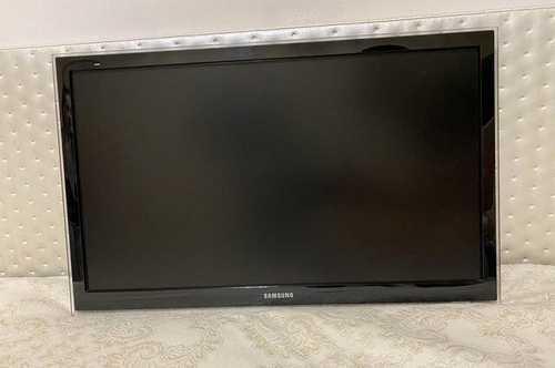 Телевизор Samsung UE22F5400AK