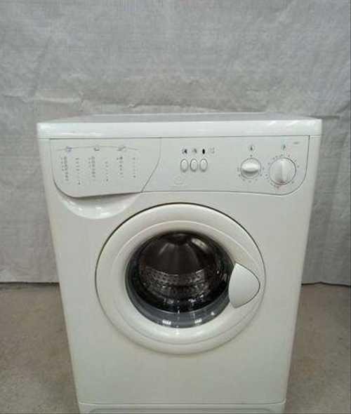 Стиральная машина indesit w43t