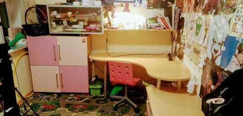 Мебель для детской комнаты стол, шкаф, тумба