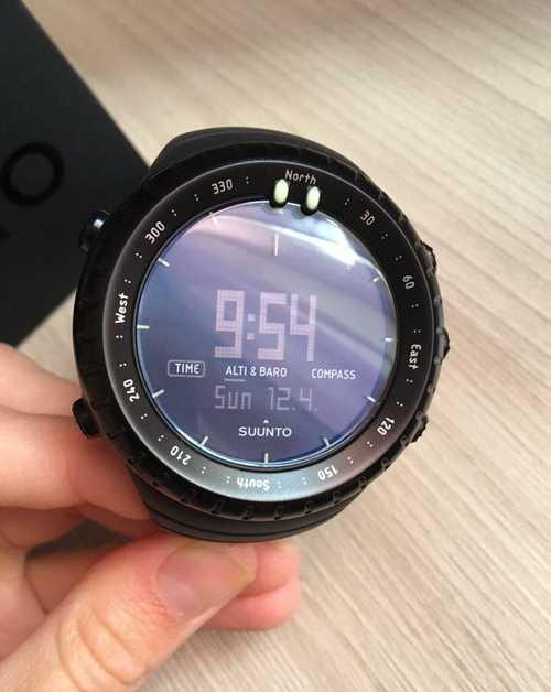 Часы новые Suunto Core