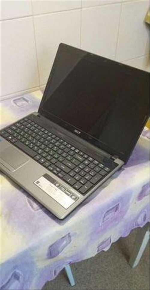 Ноутбук Acer Aspire 5553G