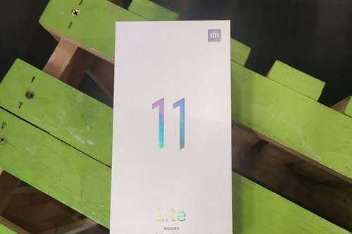 Телефон Xiaomi mi11 lite