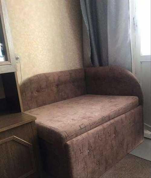 Кресло диван с коробом