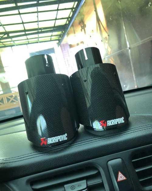 Насадки на глушитель akrapovic
