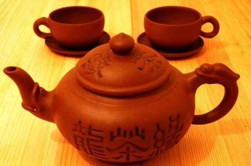 Новый заварочный чайник и 2 чайных пары из Китая
