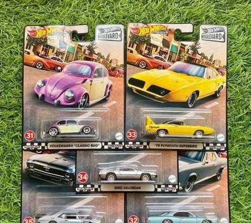 Hot Wheels premium Boulevard ast GJT68