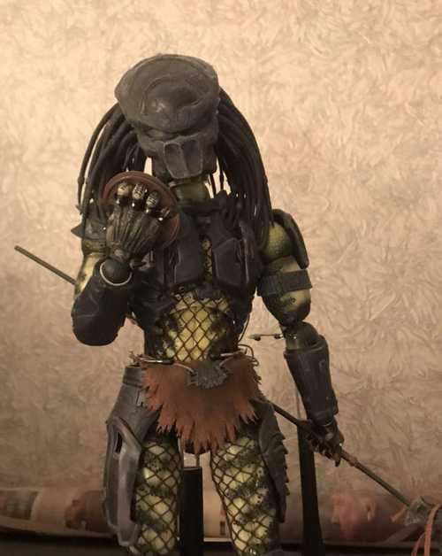 Hot toys lost predator