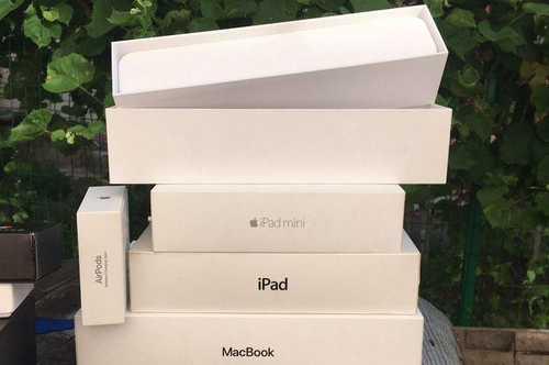 Коробки от apple и разные