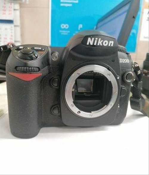 Зеркальный фотоаппарат Nikon D200 Body
