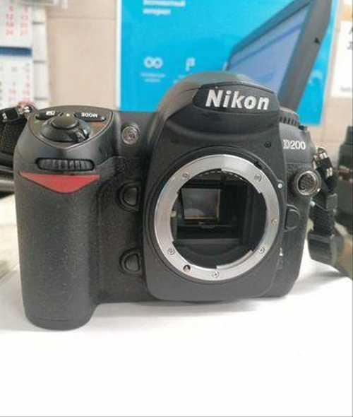 Зеркальный фотоаппарат Nikon D200 Body