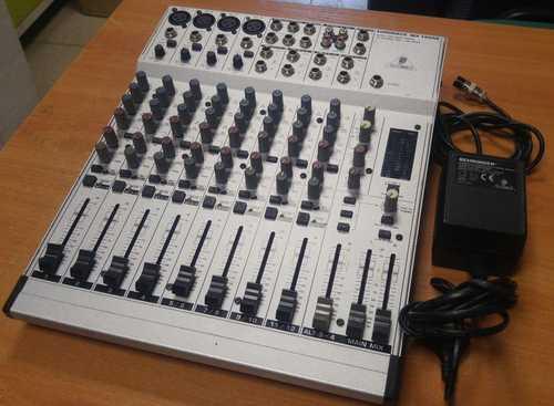 Микшерный пульт Behringer MX1604A