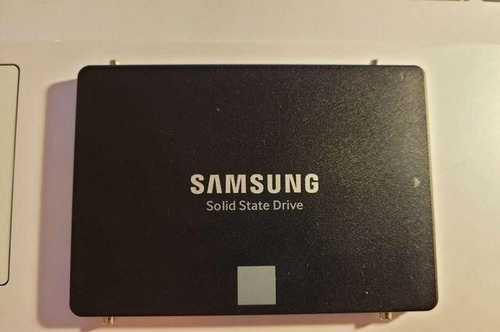 SSD 500GB Samsung 860 Evo
