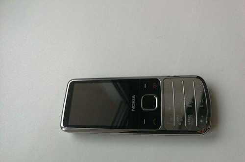 Телефон Nokia 6700c