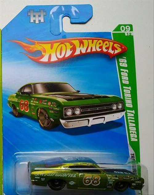 Hot Wheels 69 Ford Torino Talladega STH