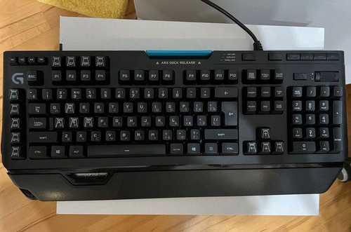 Игровая клавиатура logitech G910