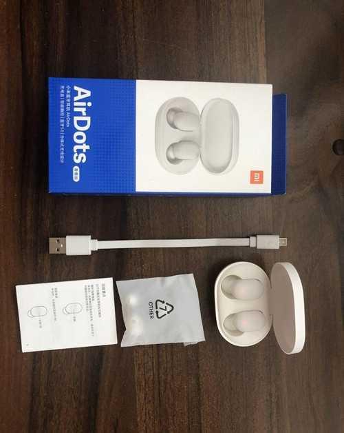 Наушники Xiaomi Mi AirDots белые