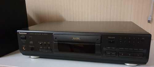 CD проигрыватель Technics SL-PS670A