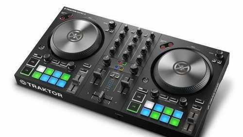 Native Instruments Traktor Kontrol S2 MK3