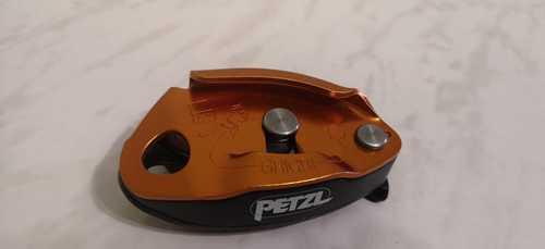 Страховочное устройство Petzl Grigri 2
