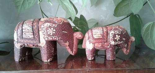 Деревянные слоники-пара-на счастье