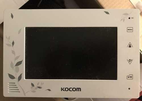 Комплект домофона Commax DRC-4CGN2 и Kocom KCV-A37