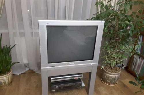 Телевизор Philips продаю