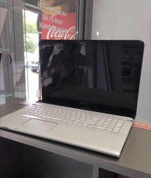 Sony модель:SVE171E13V