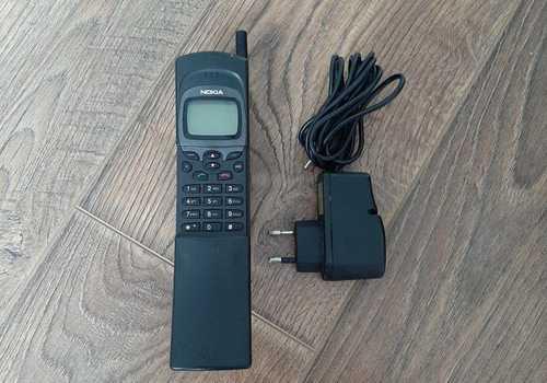 Телефон Nokia 8110