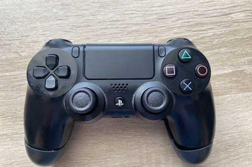 Dualshock 4 разобранный на запчасти