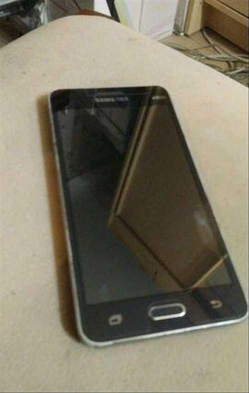Телефон Samsung530