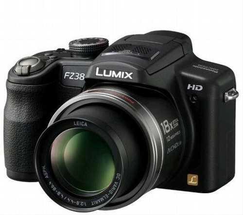 Фотоаппарат Panasonic Lumix MC-FZ38