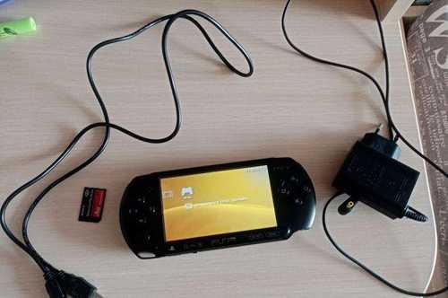 Psp street e1008 в хорошем состоянии