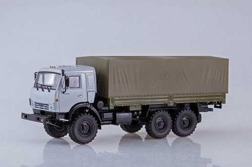 Камаз-53501 6x6 бортовой 1:43