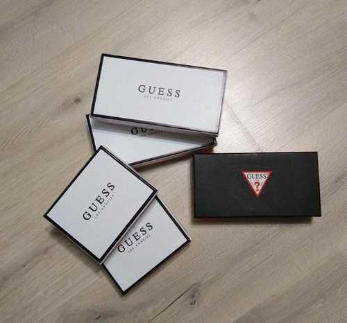 Коробка упаковка для портмоне guess