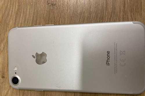 Телефон iPhone7 32 gb