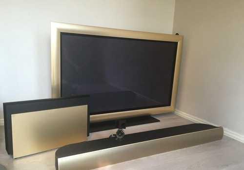 Bang and Olufsen Beovision 4 50 gold