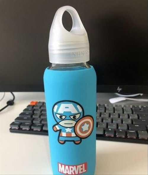 Бутылка стеклянная Miniso Marvel