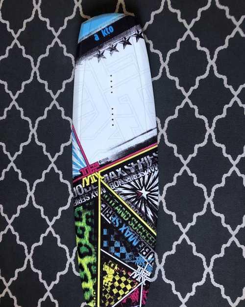 Вейкборд Jobe Max Series 136, крепления Ronix