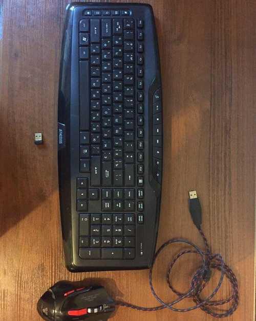 Беспроводная клавиатура и игровая мышь