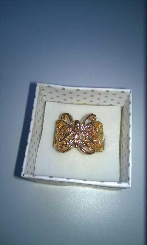 Красивое колечко в виде бабочки