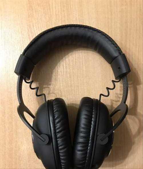 Игровые наушники Logitech G PRO X