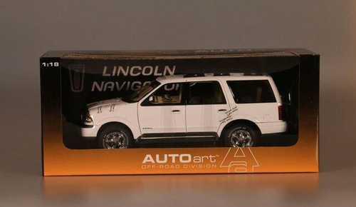 Lincoln Navigator (White) №72761