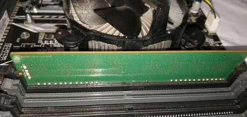 Оперативная память SAMSUNG DDR4 4Gb 2133MHz CL15
