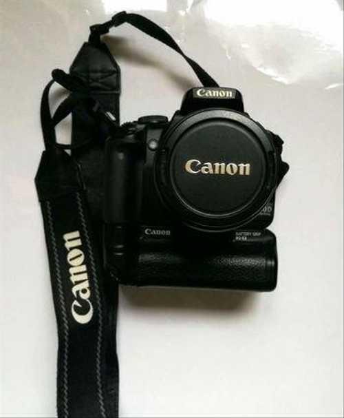 Canon EOS 400D и объектив EF-S 18-55 mm